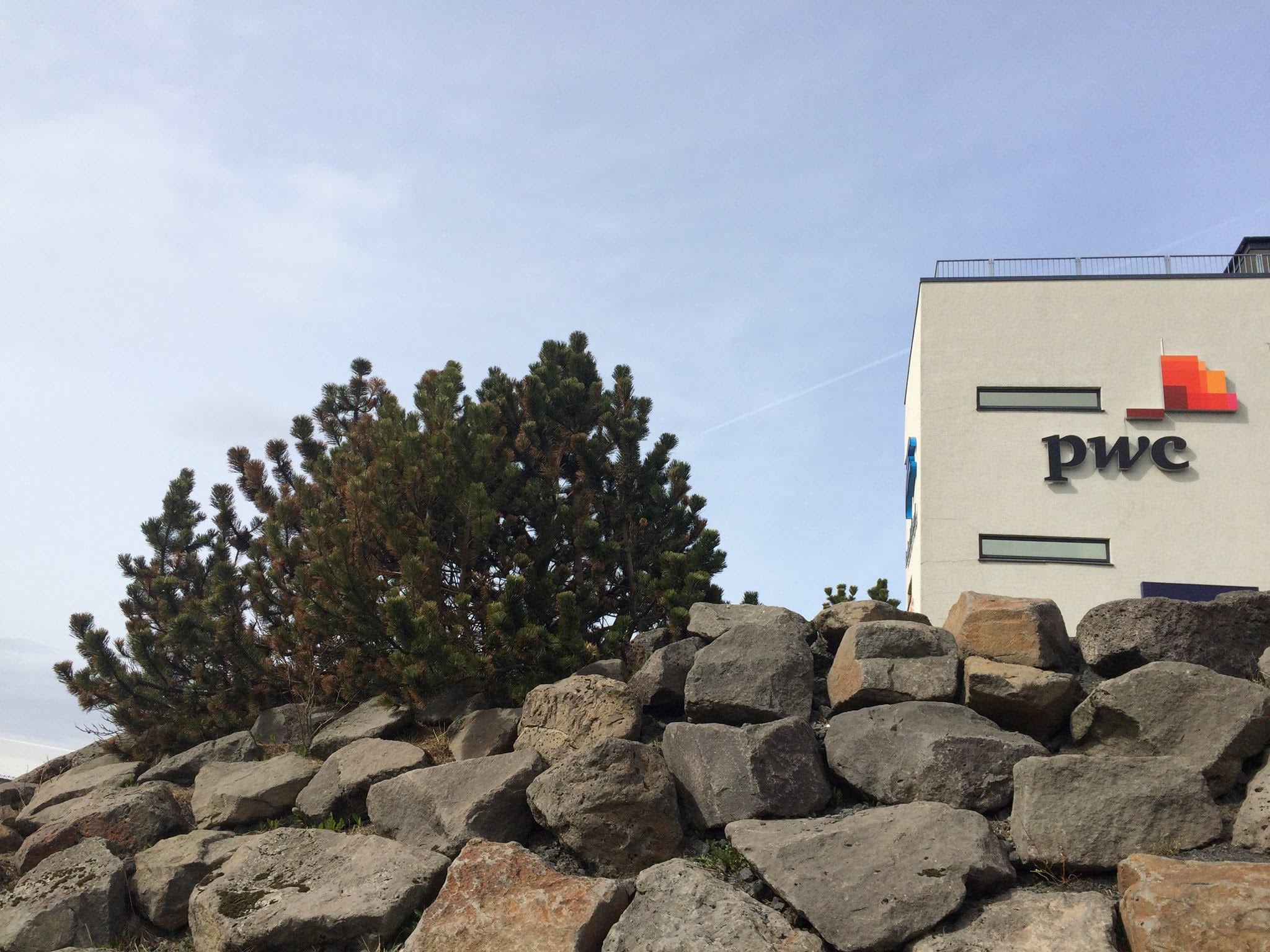 PwC á Íslandi 100 ára